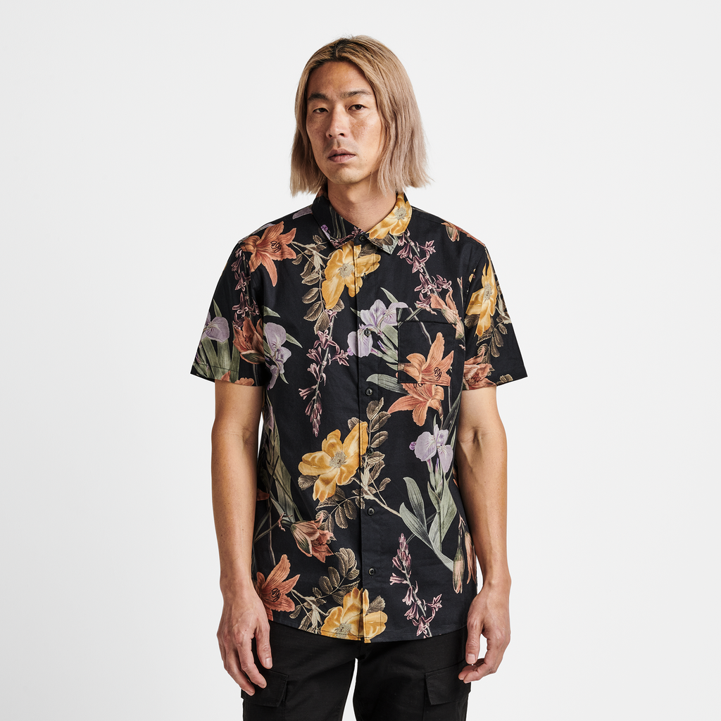 ROARK JOURNEY WOVEN T-SHIRT - BLACK FAR EAST FLORA – The Drive ...
