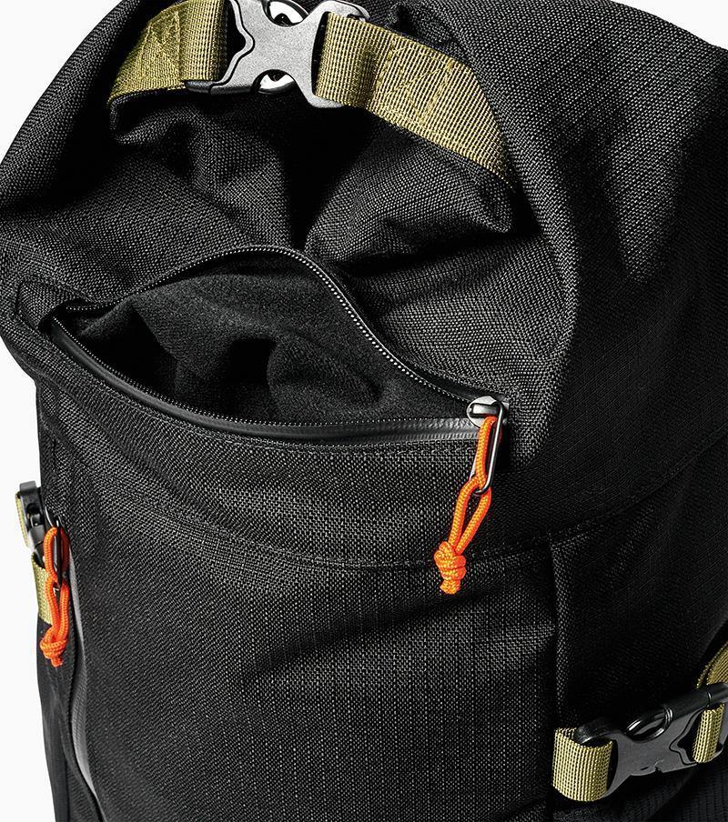 ROARK PASSENGER 27L BACKPACK BLACK | The Drive Skateshop
